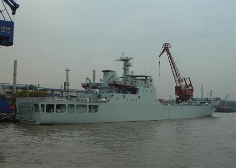 Десантные корабли серии Type 072 Энциклопедия военной техники