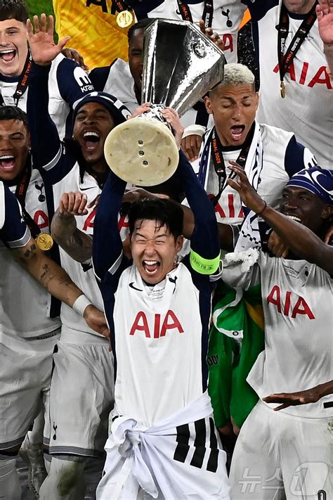 유로파 우승 손흥민 또 사우디 이적설훨씬 많은 연봉 제안받을 것