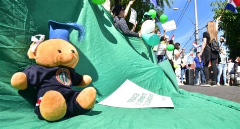 Paraguay Caso De Niño De 6 Años En Paraguay Pone Bajo La Lupa La