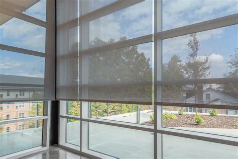 Mecho Shade Continental Office