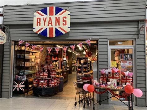 Ryans Candies Plaza Pointe Claire