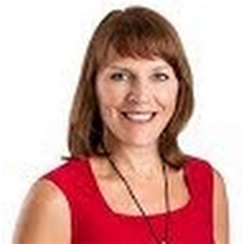 Holly Gordon Youtube