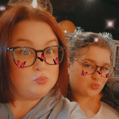 Scarlett Wright Youtube