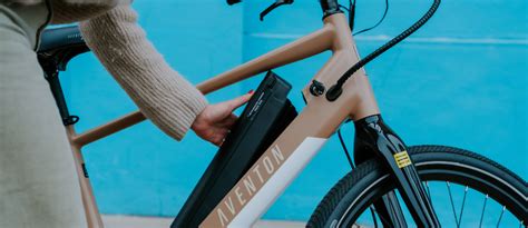 Removable Vs Non Removable Batteries Whats The Difference Upway