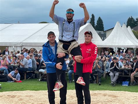 Rückblick Auf Adrian Steinauers Triumph Beim Herbstschwingertag