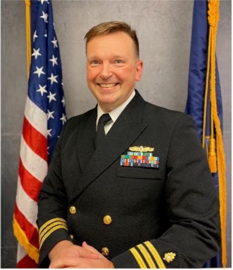 Officer In Charge Fleet Surgical Team Six Commander Naval Surface
