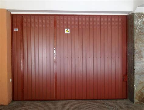 Puertas Abatibles Royma