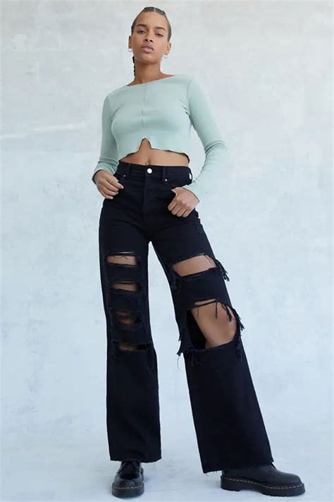 18 Black Baggy Jeans Outfit Ideas