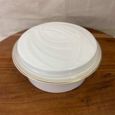 Royal Doulton Impressions By Gerald Gulotta Terra Box Low 1982