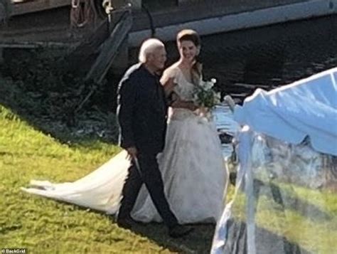 Lana Del Rey Marries Alligator Tour Guide Jeremy Dufrene In Shock