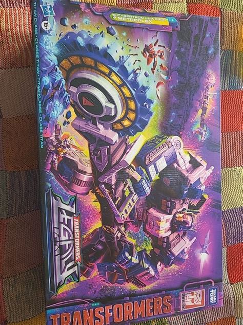 Legacy Metroplex R Transformers