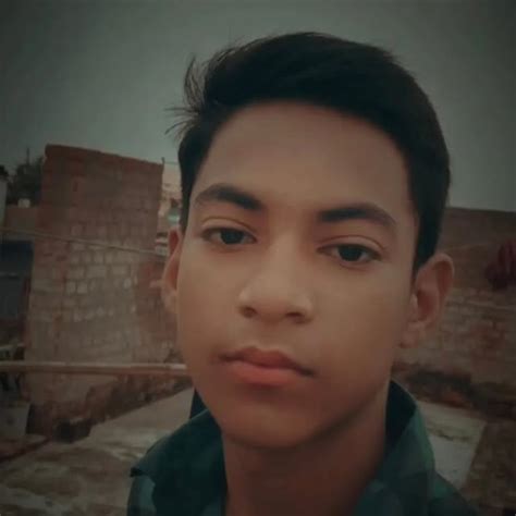 Abh Inav7758 • Threads Say More