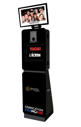 Pixil · Fabrication And Location Borne Photo · Nos Produits · Evenements
