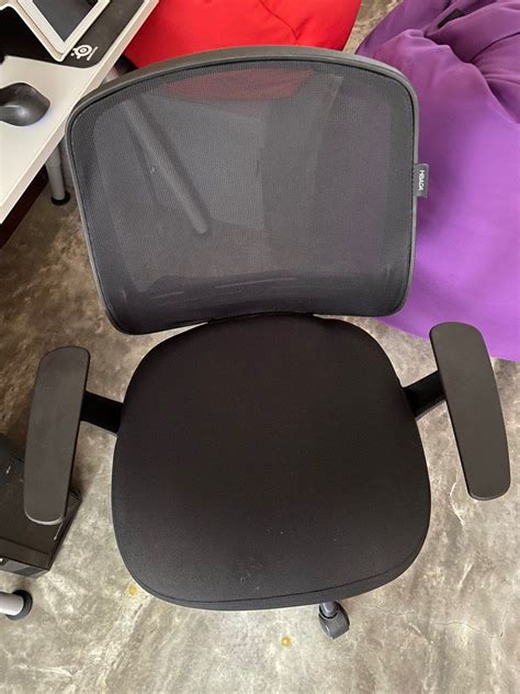 Office Chair-HBADA, Furniture & Home Living, Furniture, Chairs on Carousell