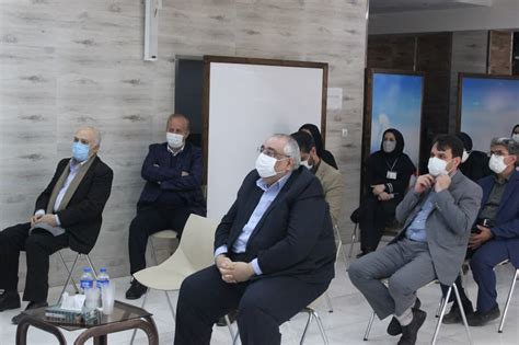 مراسم تودیع و تکریم جناب آقای دکتر امامی پارسا و معارفه جناب آقای دکتر محمدبیگی رئیس جدید مجتمع