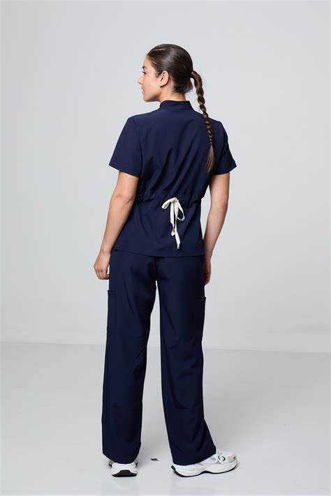 Filipina Cuello Mao Azul Marino Holomed