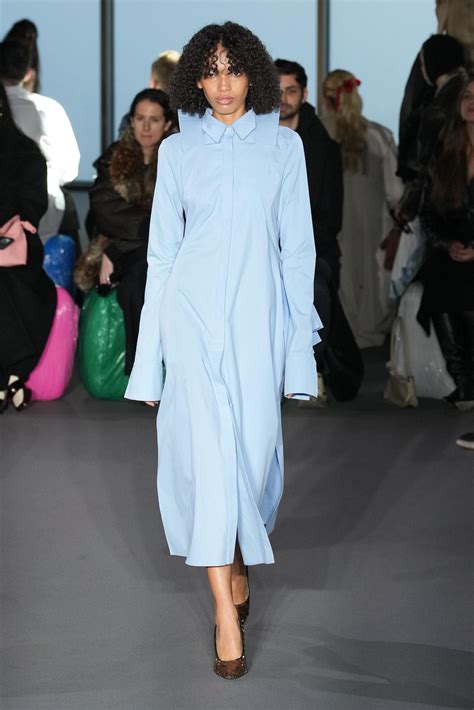 Christopher Kane Fall 2023 Fashion Show The Impression