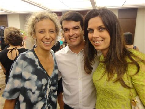 Daniela Hirsch Weder Faria E Cibelle Bergamo Versatille