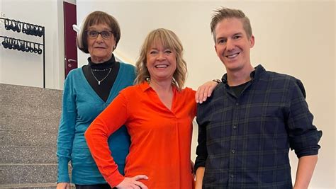 Persönlich Kulturmacherin Iris Minder Und Youtube Beck Marcel Paa Play Srf