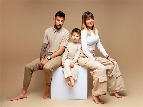 Sesi N De Familia En Estudio Jenni Carb Love Photography