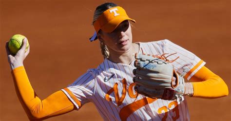 Womens Cws Shaping Up To Be Sec Showcase With 9 Of 16 Teams Left College