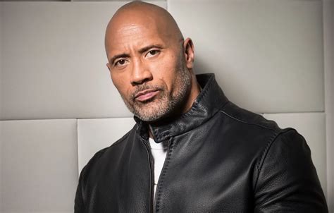Обои взгляд поза куртка актёр рестлер Дуэйн Джонсон Dwayne