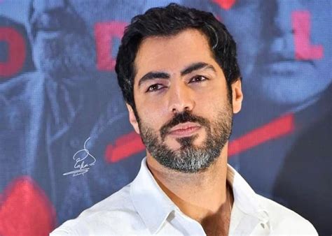 بیوگرافی نوید پورفرج بازیگر سریال بامداد خمار ماجرا ازدواج و عکس‌های خصوصی روزنامه هفت صبح