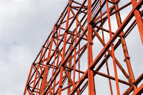 El Plan Móvil Construye Y Eleva Una Estructura Metálica Para Construir