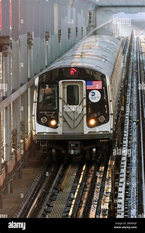 M Train Crossing The Williamsburg Bridge In New York City United
