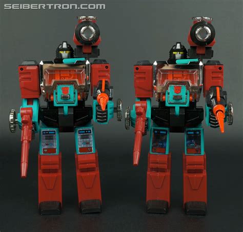 Transformers G1 Commemorative Series Perceptor Cybertron Perceptor