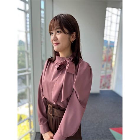 林美桜さんのインスタグラム写真 林美桜instagram「 ワイドスクランブル衣装 123 セットアップ Uture ネックレス Eteofficial