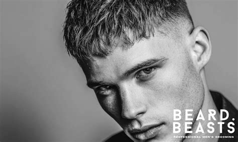 Skin Fade Textured Fringe Haircuts For Men 2026