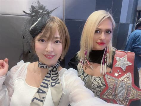 Mai Sakurai And Giulia R Wrestlewiththejoshis2