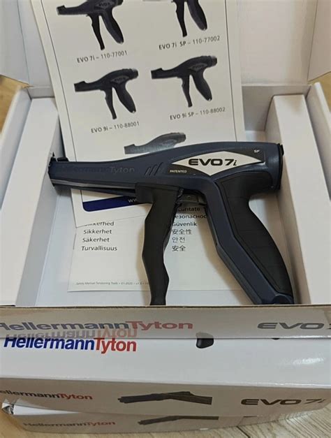 Genuine Hellermanntyton Cable Tie Tool For 2 5 4 8mm Manual 0 284kg Blue Art No 110 77001