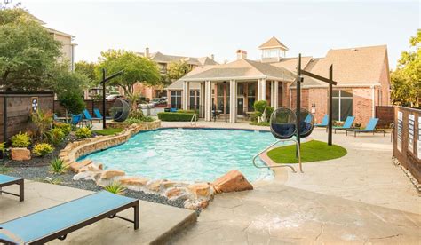 Photos Of Station 3700 Apartments In Euless Tx