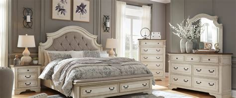 Realyn B743 By Ashley Signature Design Dunk And Bright Furniture