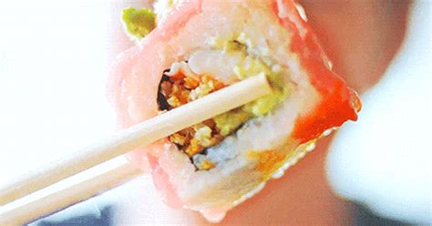 Sushi Eten Je Doet Het Waarschijnlijk Al Heel Je Leven Fout Flair Jouw Leven Jouw Keuze