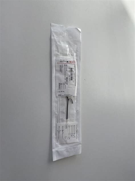 New Cook Incorporated Yueh Centesis Disposable Catheter Needle G10100 Exp2024 04 K41 Yueh