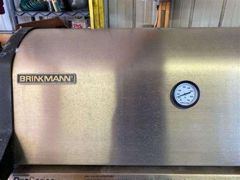Brinkmann Pro Series 2720 Propane Grill Matthew Bullock Auctioneers