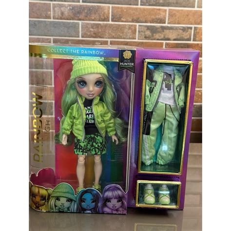 Boneca Rainbow High Serie 1 Jade Hunter Shopee Brasil