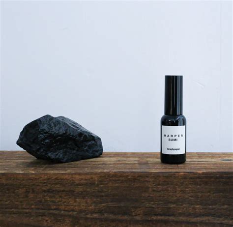 Harper For Graphpaper Sumi” Chum