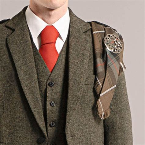 Made To Order Reiver Lightweight Tartan Fly Plaid Gordon Dress Plaid