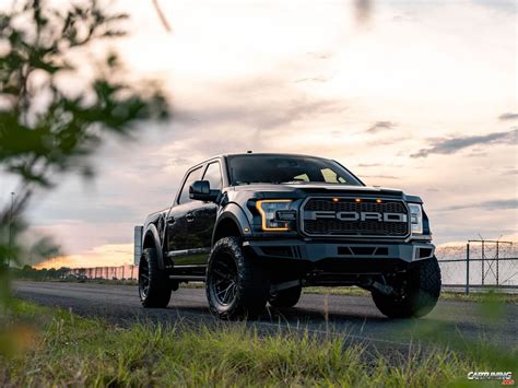 Tuning Ford Raptor Front