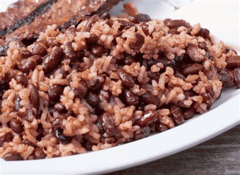 Salvadoran Casamiento Rice And Beans Delishglobe