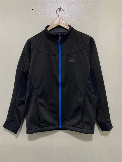 Arcteryx Jacket Mens Fashion Activewear On Carousell