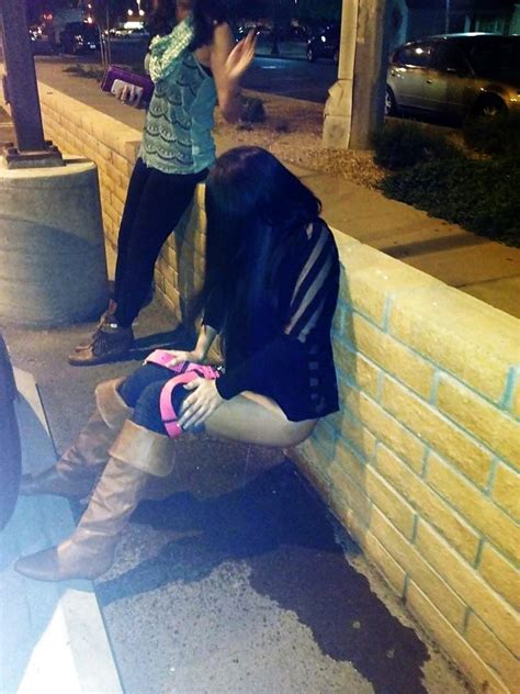 Peeing Girls Pissing Babe Drunk Piss Pee Drunk Pissers 12 Porn