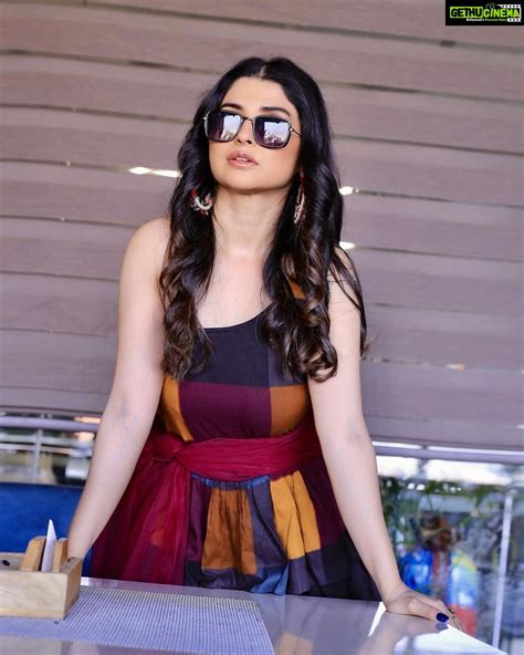 Actress Saba Khan Hd Instagram Photos And Wallpapers December 2021 Gethu Cinema