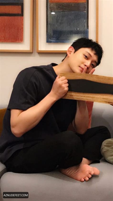 Kwon Soo Hyeon Feet Aznudefeet Men