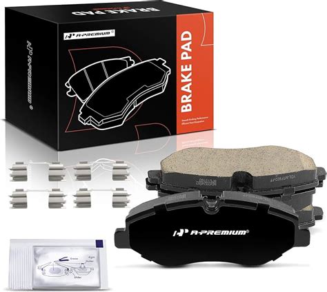 Van Front Brake Pads Front Ceramic Brake Pads Set For Mercedes Sprinter