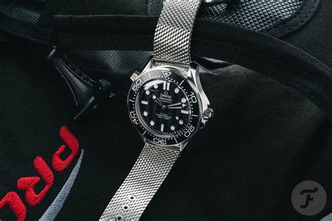 【f】 Hands On The New Black Omega Seamaster Diver 300m